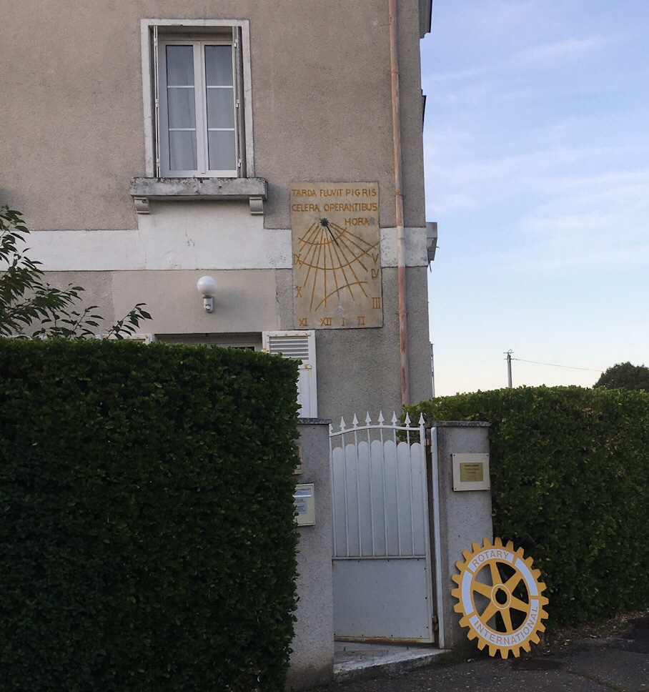 Houses – Page 2 – Loire Daily Photo